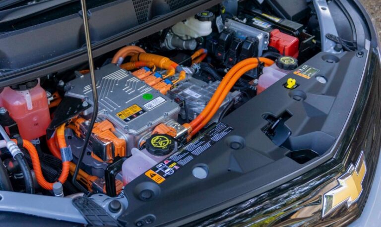 2026 Chevrolet Bolt EUV Dimensions, Specs, Release Date - Chevrolet ...
